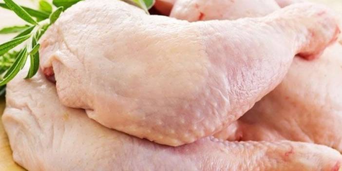 Tavuk fiyatları bayram öncesi uçuşa geçti! Kanat 520 lirayı gördü