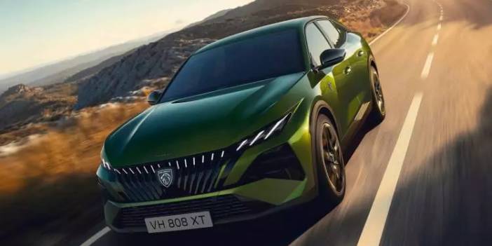Peugeot 408 Türkiye’ye 536 litre bagaj, hibrit motor ve yeni logoyla geldi