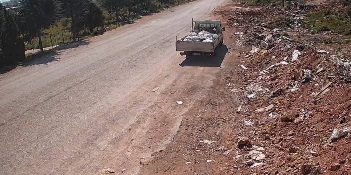 Kaçak Moloz Döken Yandı: Fotokapanlar Affetmiyor!