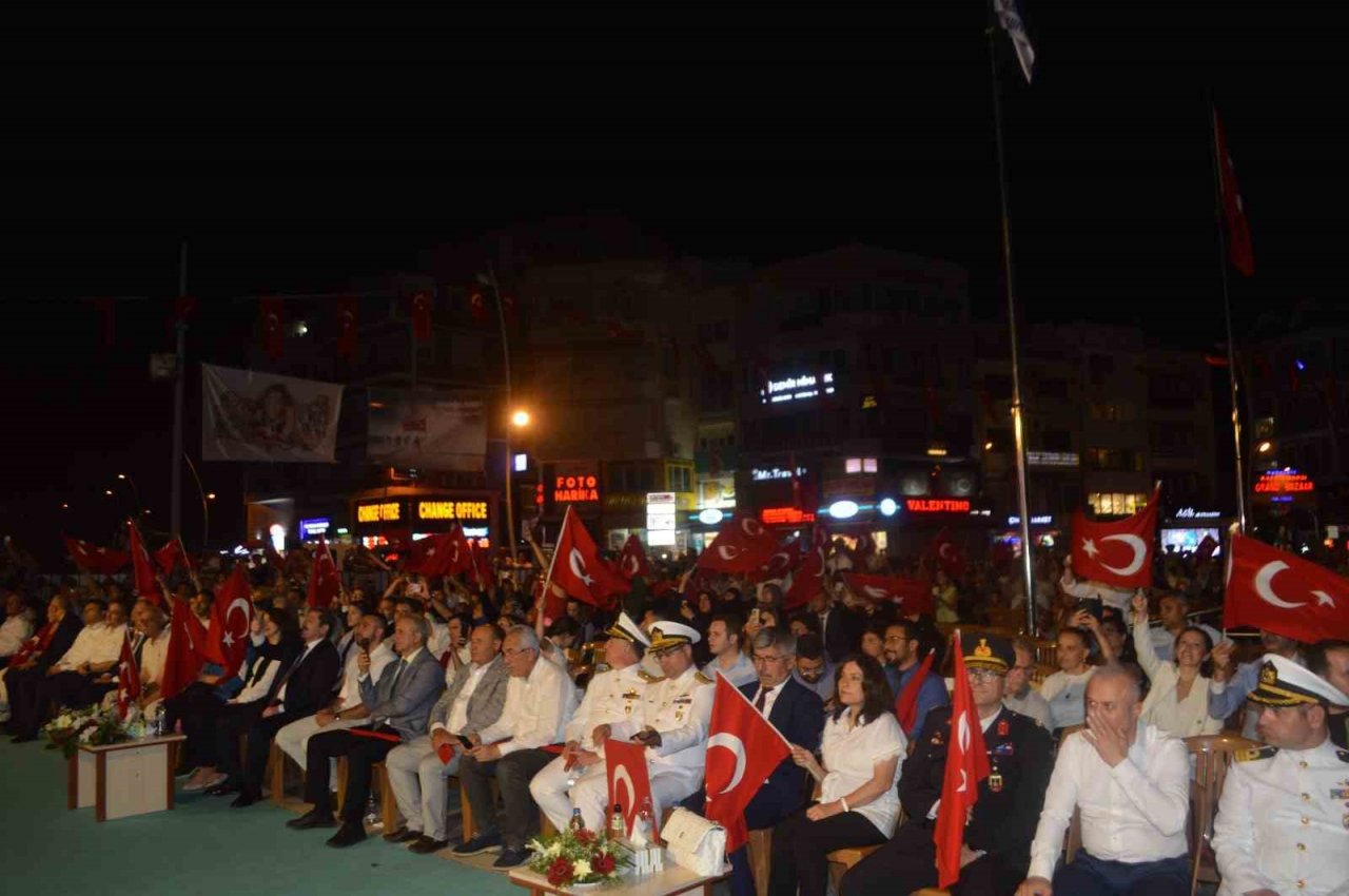 15 Temmuz Milli Birlik ve Beraberlik günü "Yüzyılın Kahramanları" teması ile Marmaris’te kutlandı